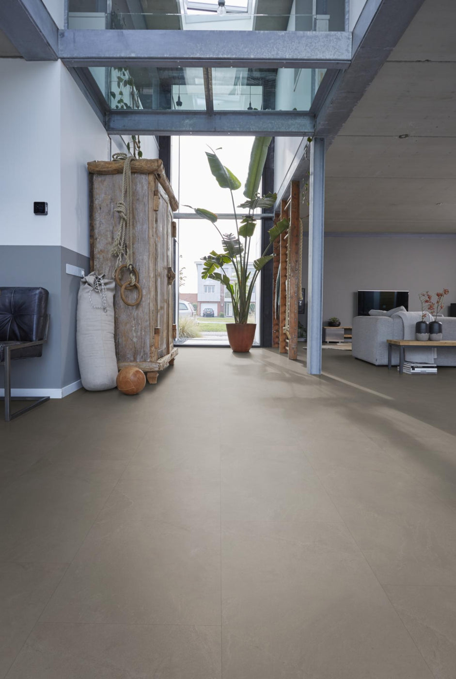 Ambiant Noveno Warm grey | Tegel 45 x 90 Plak PVC dryback
